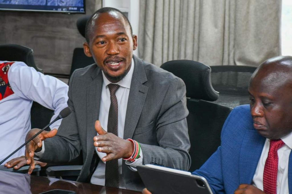 Mwala MP receives state award during Mashujaa fete « Mauvoo News